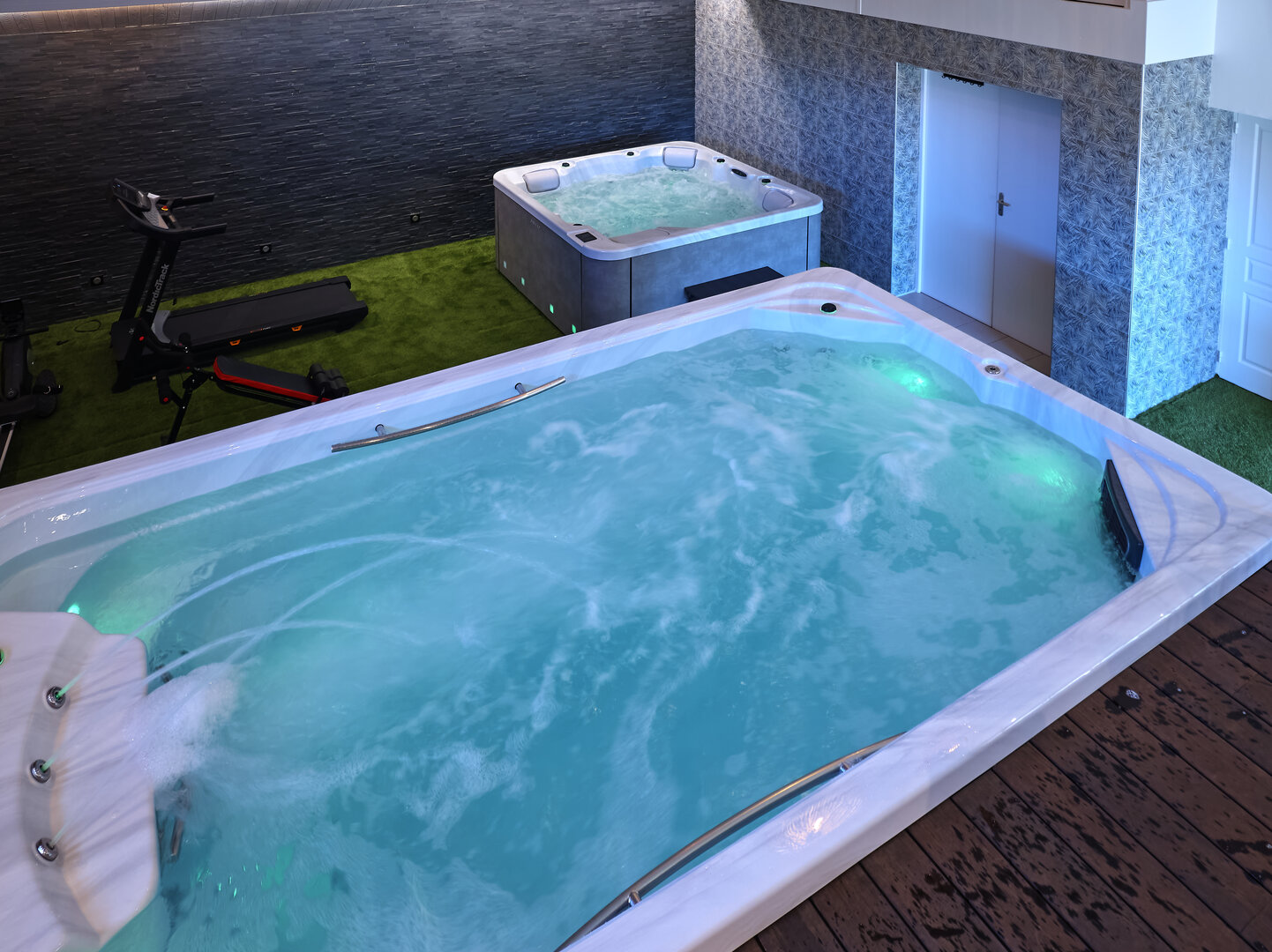 31 idées de Coin spa | Jacuzzi extérieur, spa jardin, terrasse jacuzzi